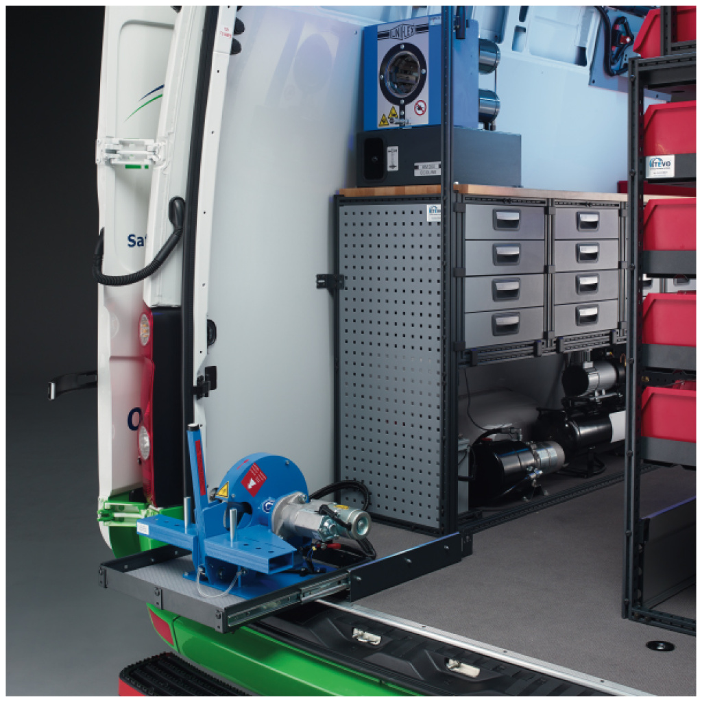 Mobile Workshop Fitting Service